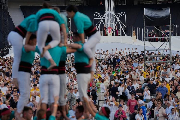 Pope's youth rally in Spain gets raw, with frank discussion of ...