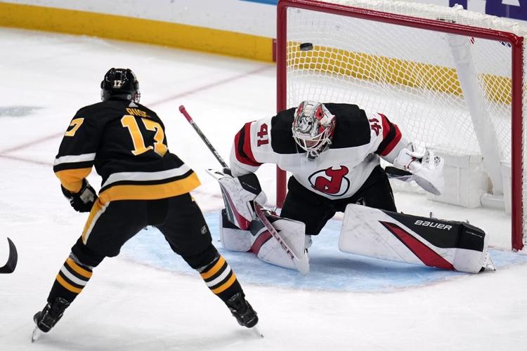 Jesper Bratt starts third-period surge as New Jersey Devils beat ...