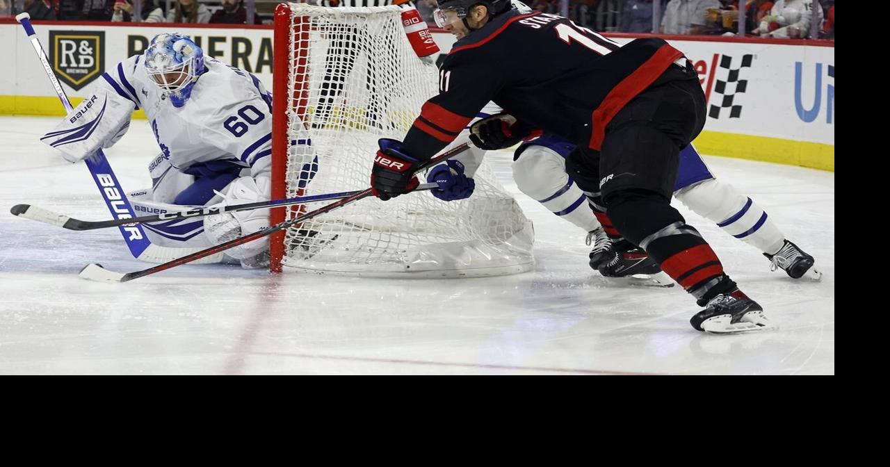 NHL roundup: Surging Hurricanes trim Maple Leafs 2-1