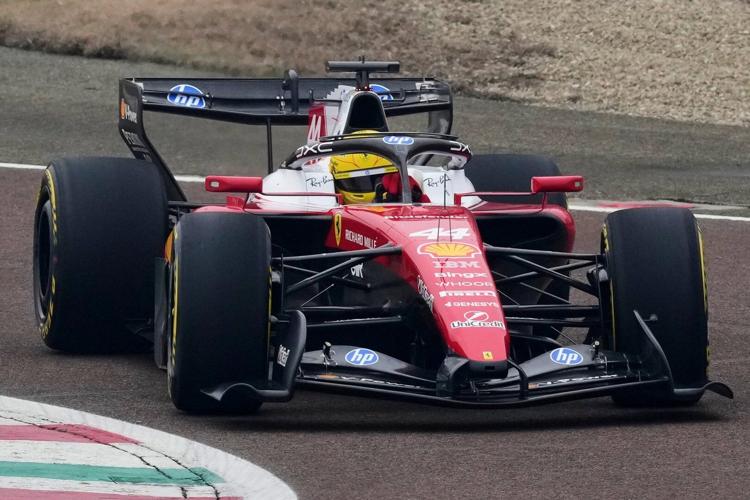 Ferrari 'more united than ever' as Hamilton drives new F1 car after ...