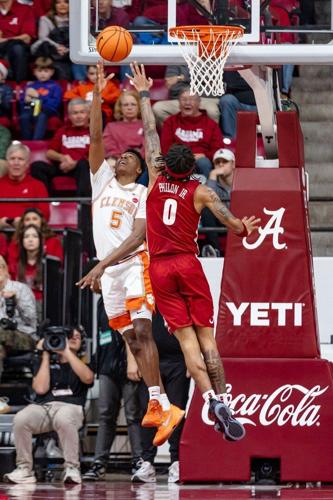 Labaron Philon scores 29 points and propels No. 12 Alabama past Clemson ...