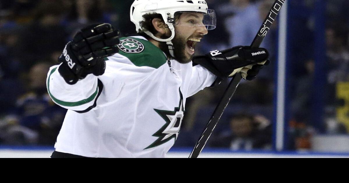 Panthers use Day 2 of free agency to sign defenceman Jason Demers