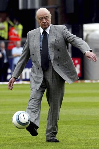 Former Harrods owner Mohamed Al Fayed, whose son died in car crash with ...