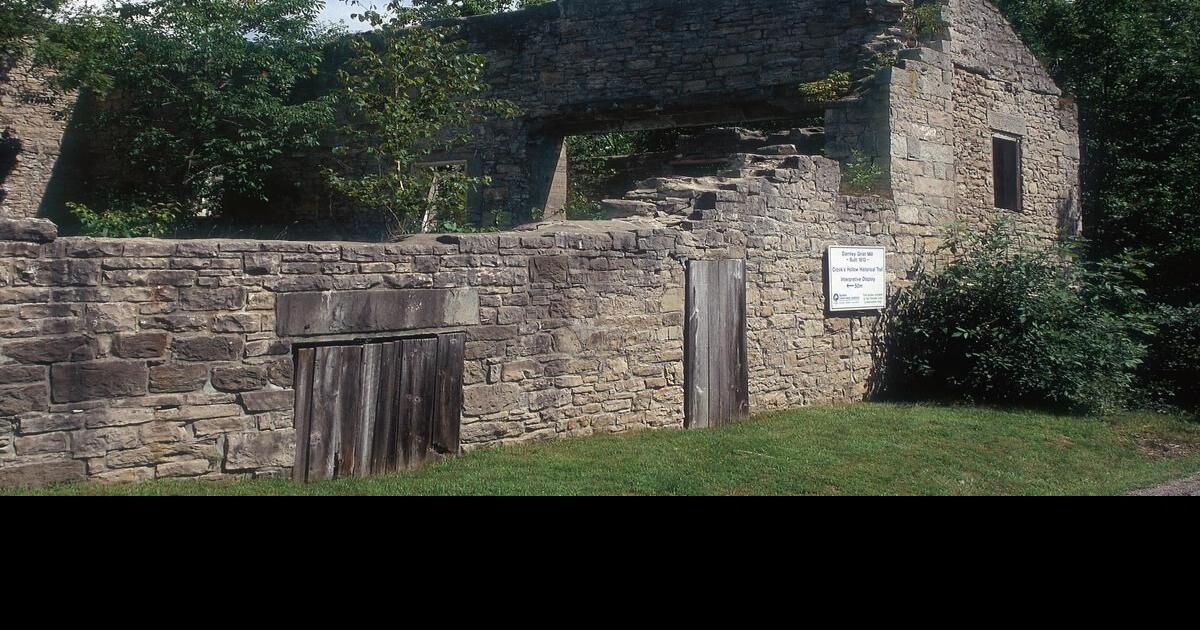 Crooks Hollow & Boston Mills: Two great sites for Ontario heritage hunters