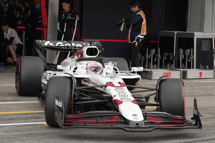 Verstappen takes pole for Sunday's F1 Japanese Grand Prix ahead of Norris and Piastri