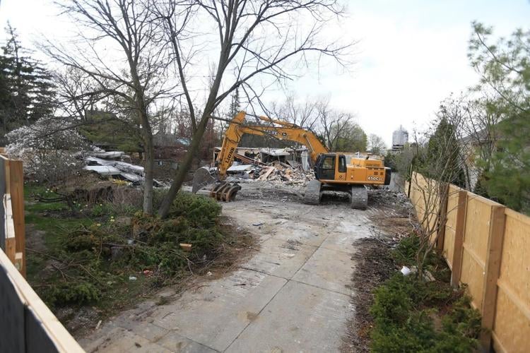 Property where Barry and Honey Sherman were murdered has sold for $4.25 ...