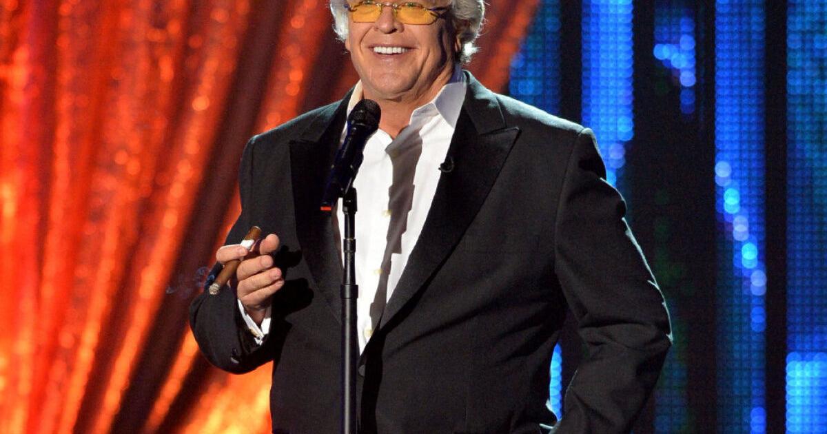 Comedian Ron White gets hot under the blue collar