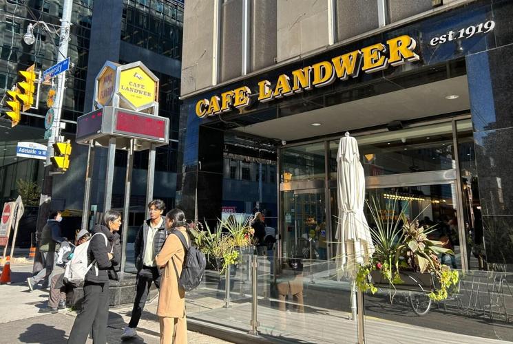 Toronto Mayor condemns targeting of Cafe Landwer during protest