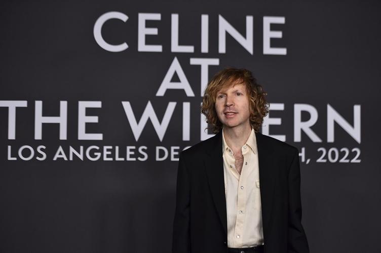 Celine brings rock music element into Hollywood fashion show