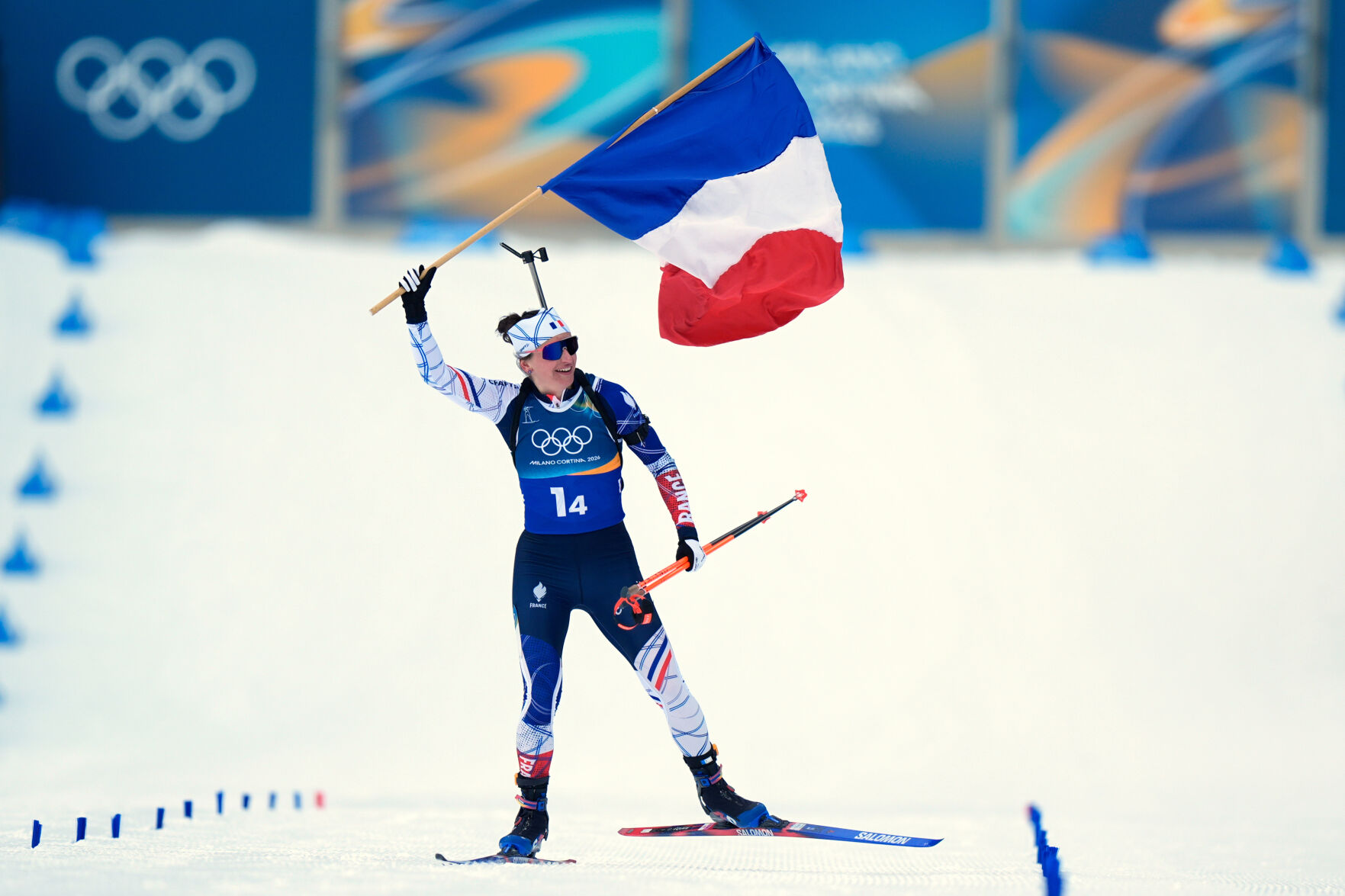 Julia Simon leads French women to Olympic gold in biathlon relay