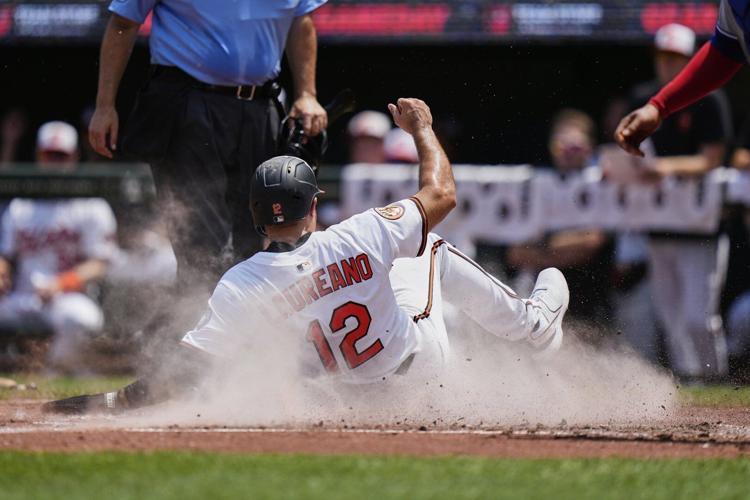 Orioles tie the major league record with 5 sacrifice flies