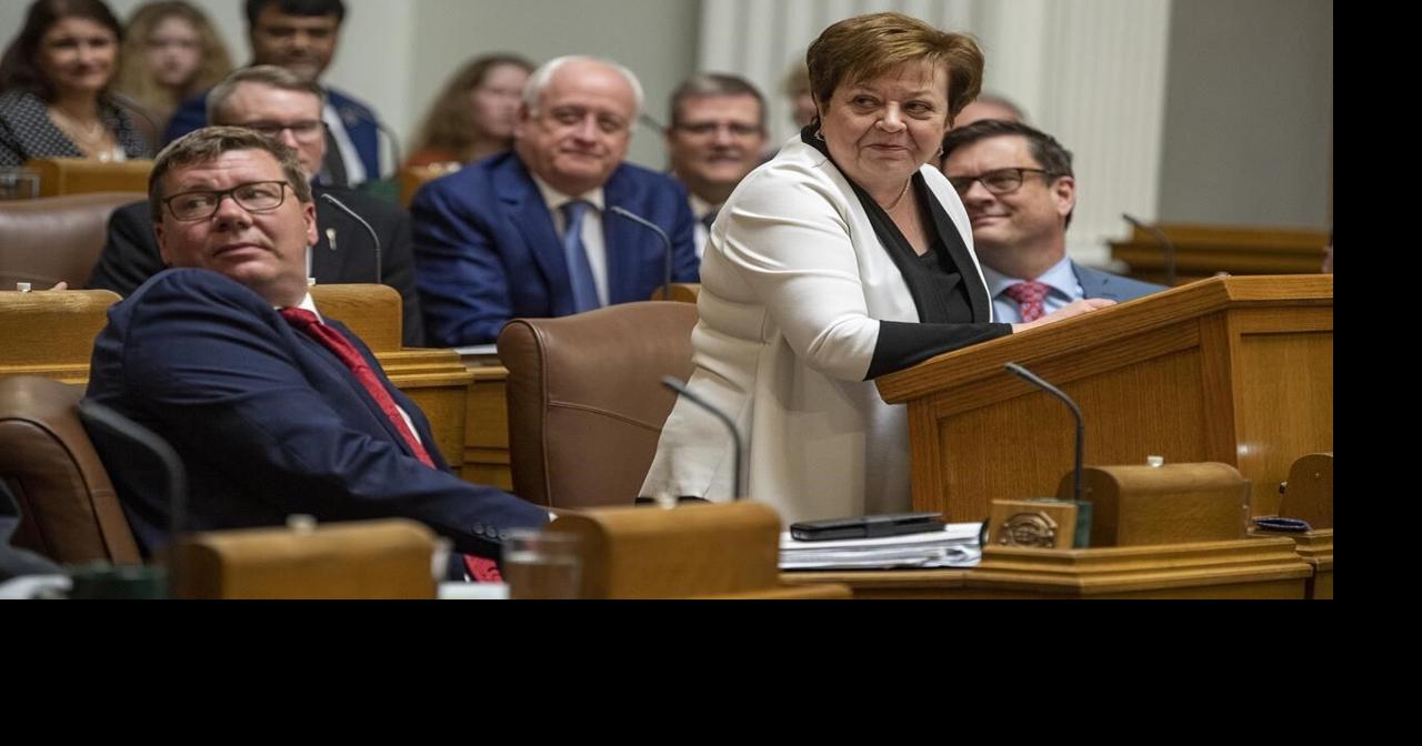Saskatchewan residents getting $500 'affordability cheques' this fall