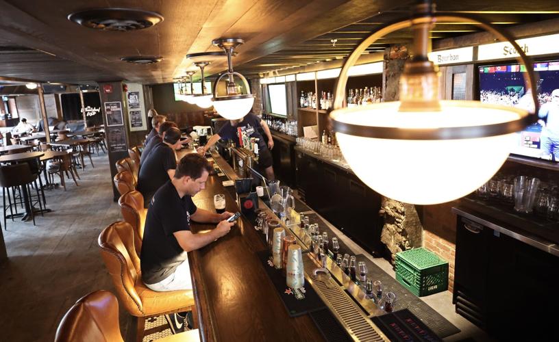 Historic Toronto bar: from grimy tavern to King West icon