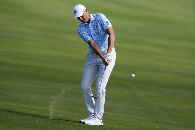 New year, same Scottie Scheffler. He has 64 to build a 1-shot lead at ...