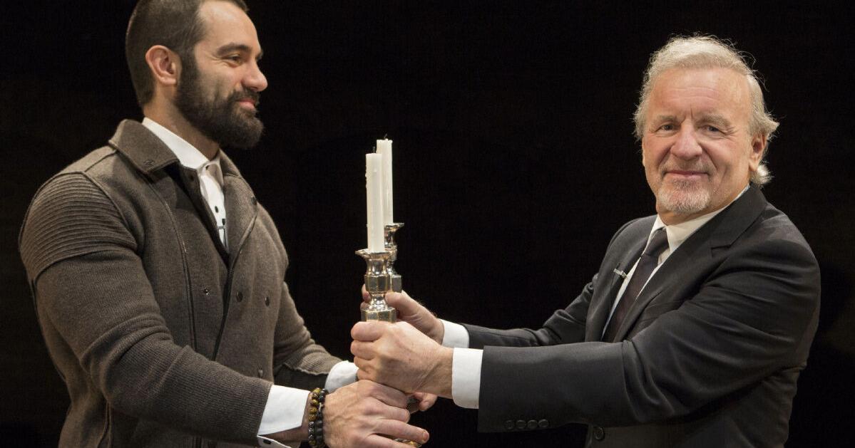 Colm Wilkinson back onstage in Les Misérables