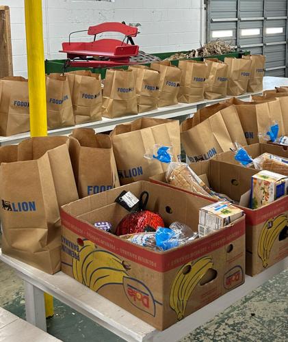 Home Depot helps vets spruce up Legion | News | thestokesnews.com