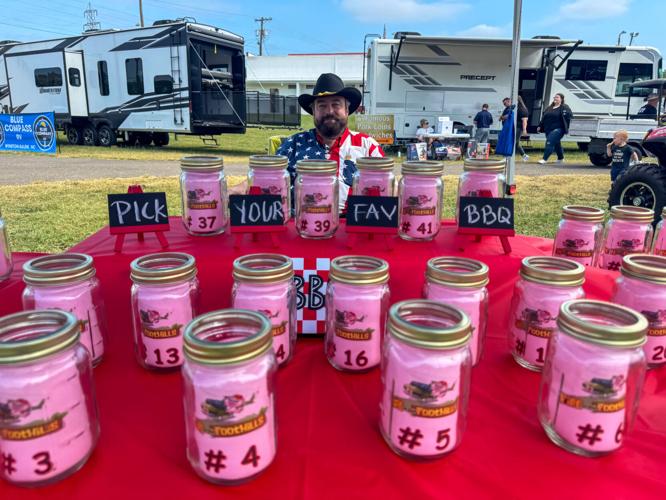 Blockbuster BBQ event is a smokin' good time | News | thestokesnews.com