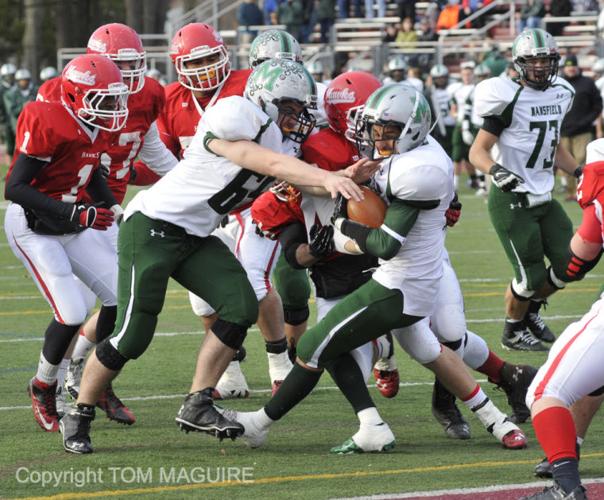 Mansfield vs Waltham Football | Gallery | thesunchronicle.com