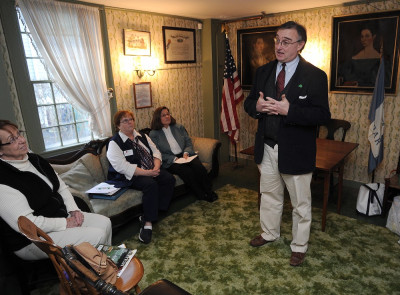 He loves history | Local News | thesunchronicle.com