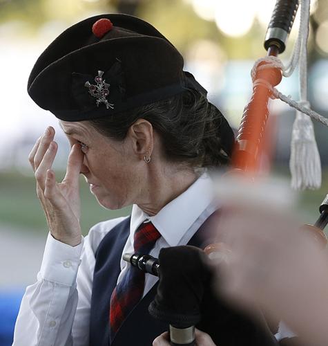 Veterans, others gather on Foxboro Common to remember, reflect on ...
