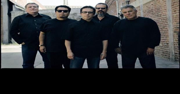 After 40 years, Los Lobos still survives | Go | thesunchronicle.com