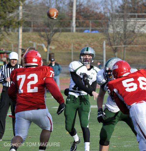 Mansfield vs Waltham Football | Gallery | thesunchronicle.com