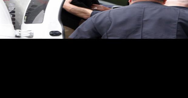 Hernandez kin stalked by tragedy | Local News | thesunchronicle.com