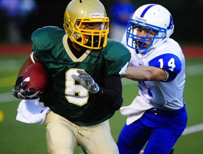 AHS at Bishop Feehan Football | Gallery | thesunchronicle.com