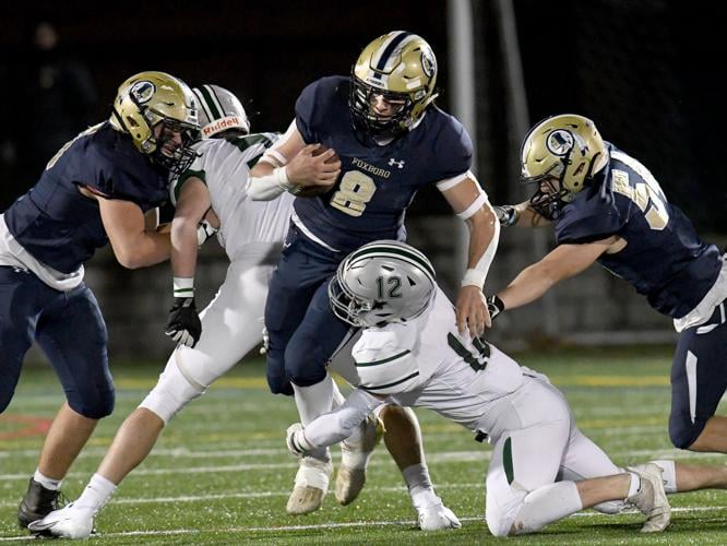 H.S. FOOTBALL: Foxboro comes up short to Duxbury in MIAA Div. 4 ...