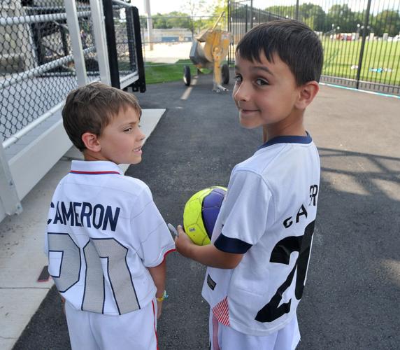 Photo Gallery: Geoff Cameron Day | Gallery | thesunchronicle.com