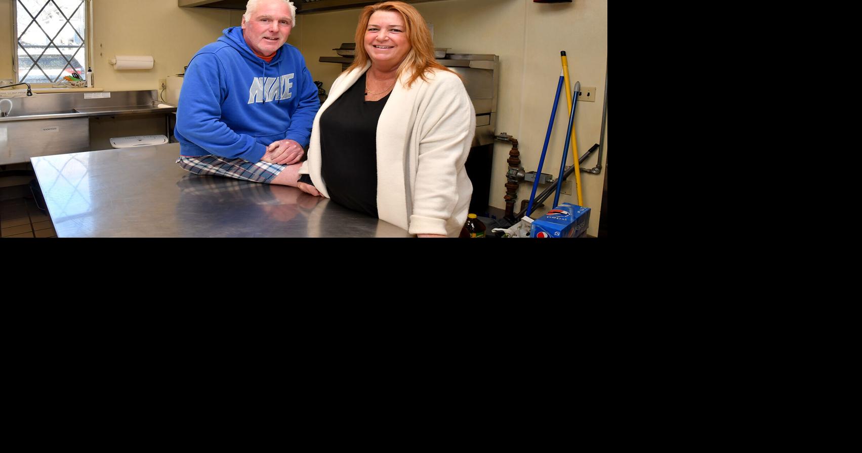 True Santas: Sharing love by helping the hungry | | thesunchronicle.com