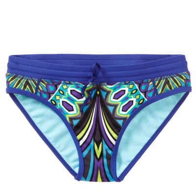 Mix-and-match swimwear suits different beach vibes | Stories ...