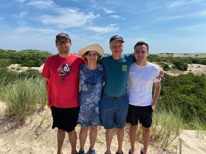 Son of Mansfield native and family seek kidney donor | Local News ...