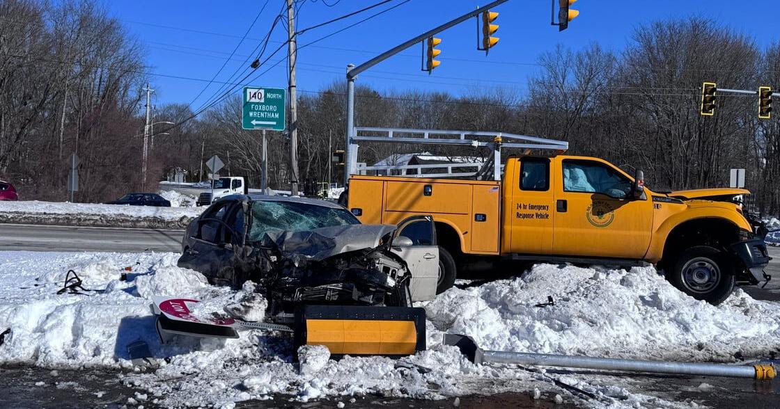Driver led Franklin police on pursuit before crashing in Mansfield ...