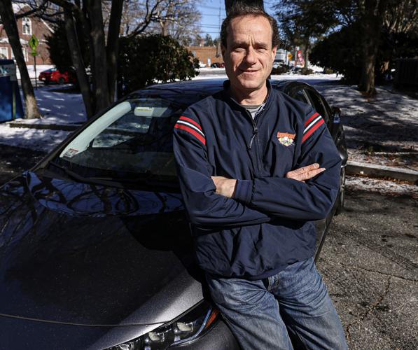 Massachusetts rideshare app drivers dispute rights, worker ...