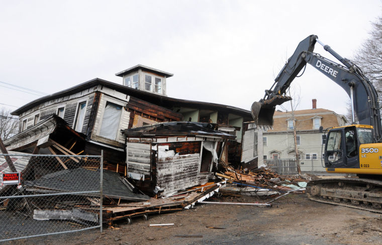Falk's Building Razed | Gallery | thesunchronicle.com