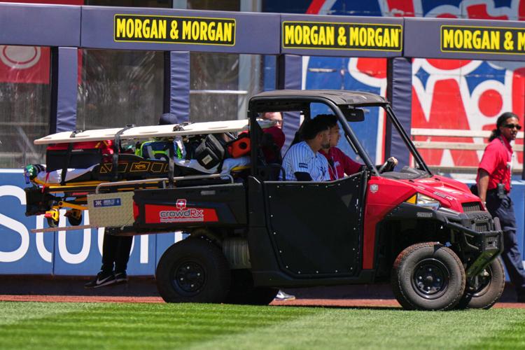 Yanks' Jasson Domínguez sprains shoulder crashing into wall, leading to ...