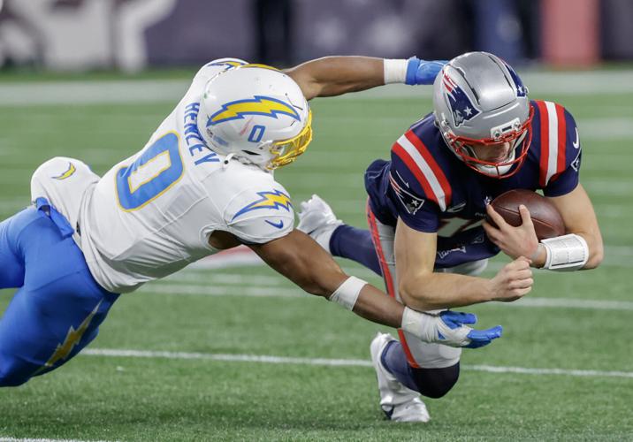 It wasn’t perfect, but Maye stepped up in clutch | Local Sports ...