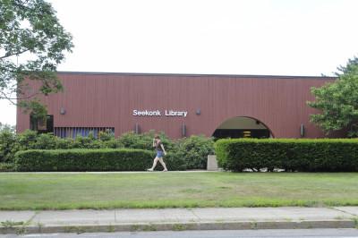 Seekonk library to poll voters on facility's future | Local News ...