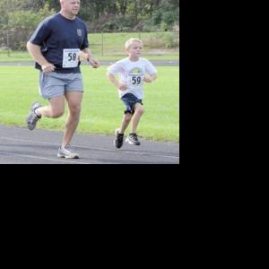 Running to keep AHS sports in shape | Local News | thesunchronicle.com