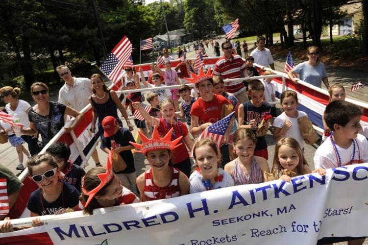 Seekonk Memorial Day Parade 2012 | Gallery | thesunchronicle.com