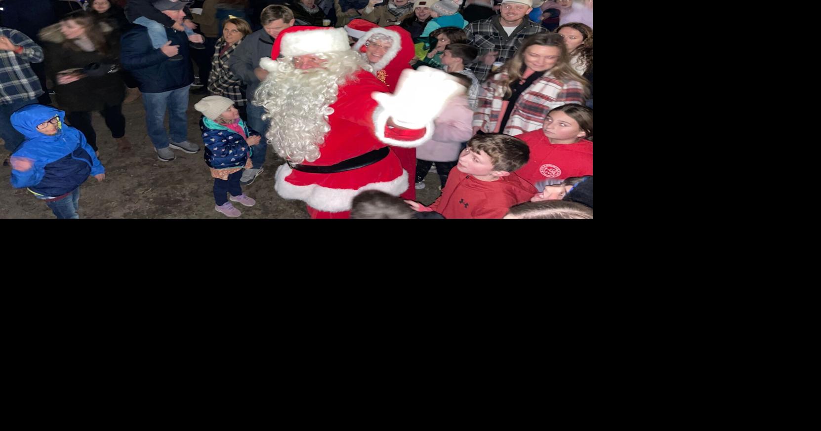 Light Uptown draws big crowd to Foxboro Common | Local News ...