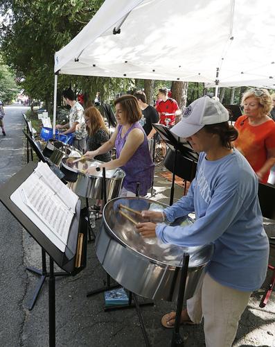 Wrentham's Cherry Street cheers for Pan-Mass Challenge riders | Gallery ...