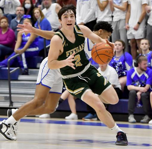 H.S. BOYS BASKETBALL: Shamrocks cruise to tourney victory | Sports ...