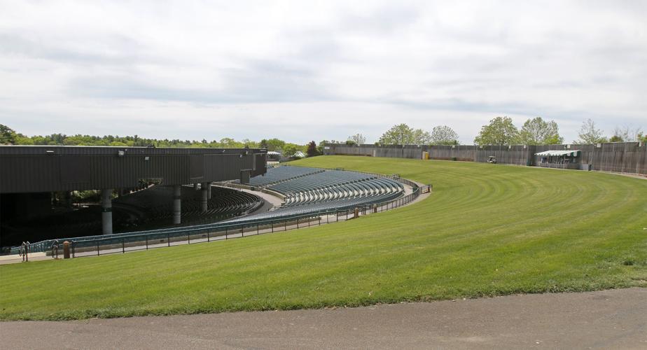 An empty feeling: Silent stands mean loss of revenue for towns that ...