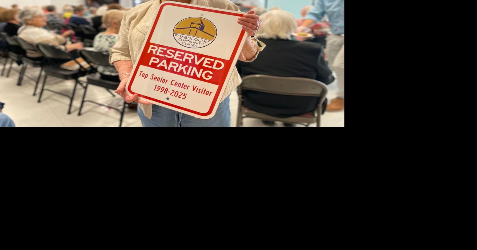 Foxboro seniors say goodbye to Central Street center | Local News ...