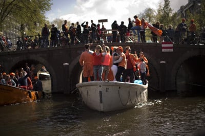 Willem-Alexander becomes new Dutch king | Nation World ...