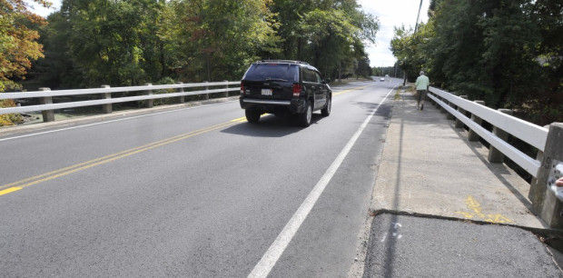 Norton bridge named for late resident, decorated war veteran | Local ...