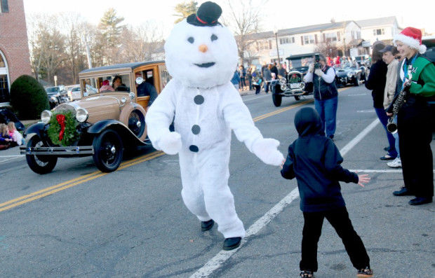 Mansfield Christmas Parade to step off Sunday | Local News ...