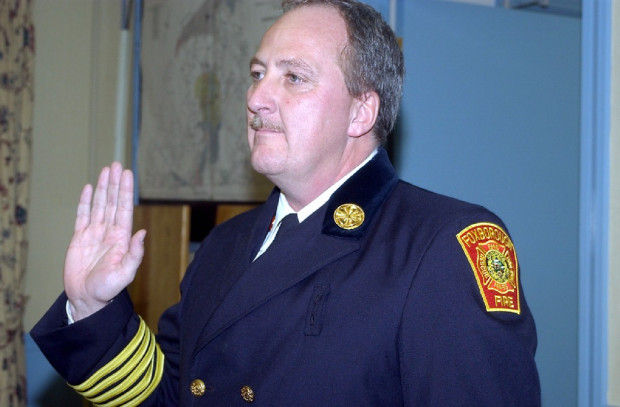 Foxboro fire chief circulated petition on behalf of town clerk ...